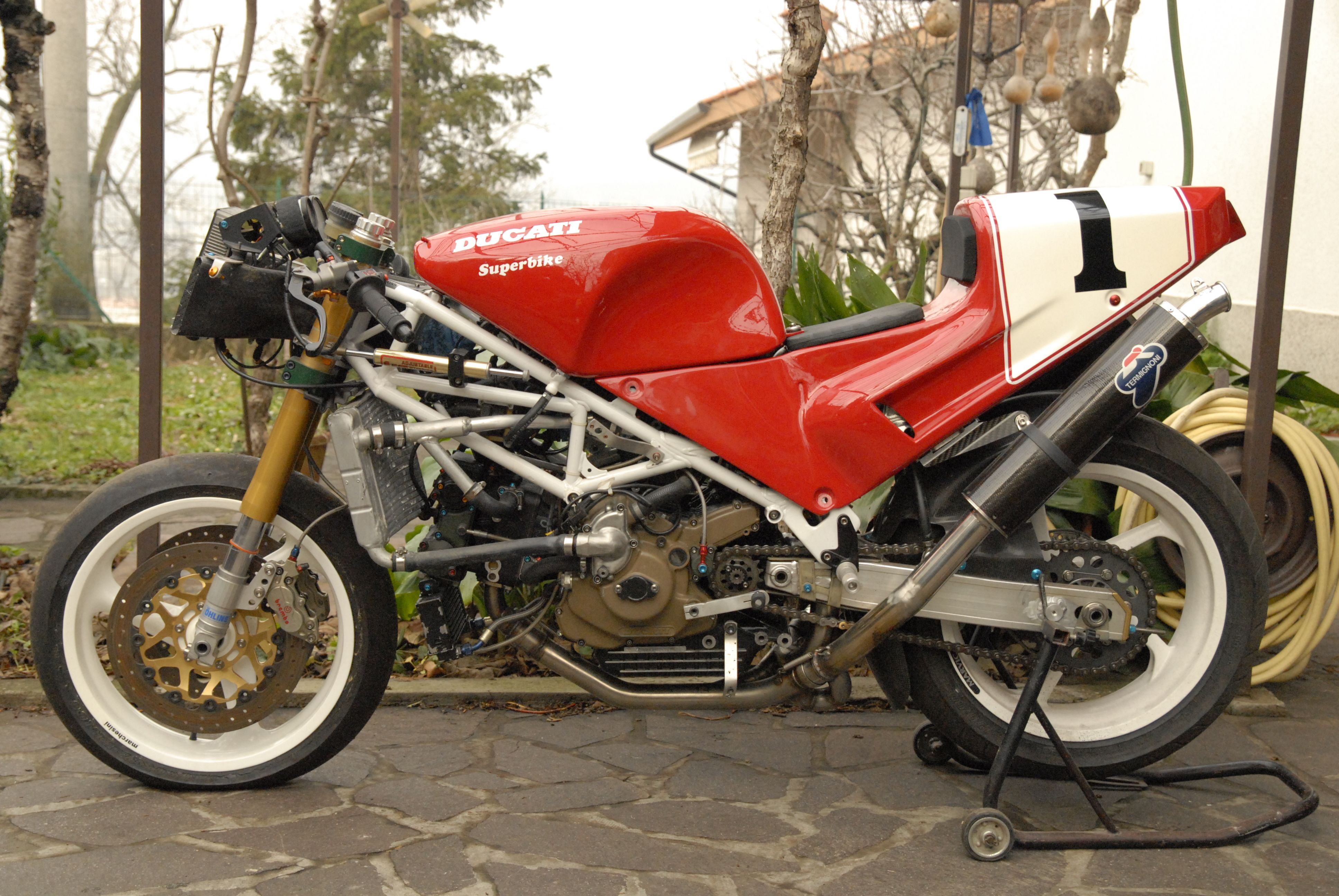 Classic Road Bike Ducati 888 Factory Race Bike classic-road-bike-ducati-888-factory-race-bike