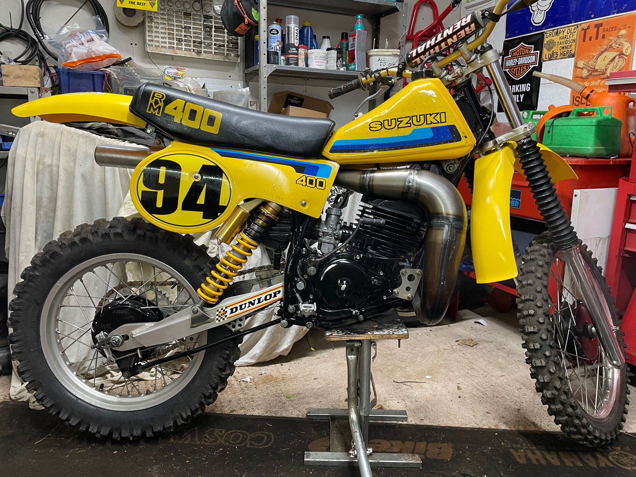 Classic Off Road Bike Suzuki RM 400 1979